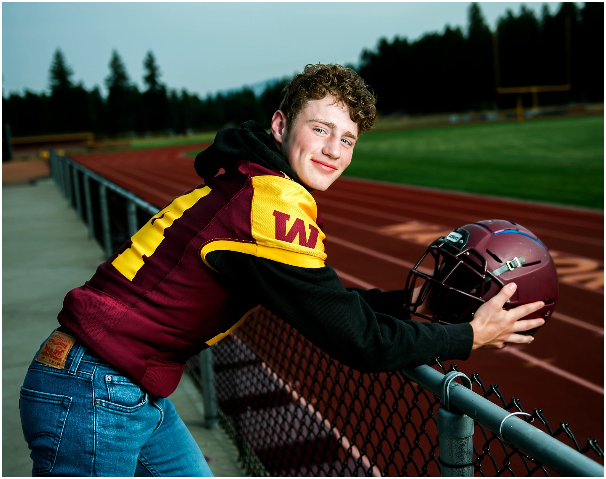 Senior Photography in Cle Elum: Cole Singer - marymaletzke.com
