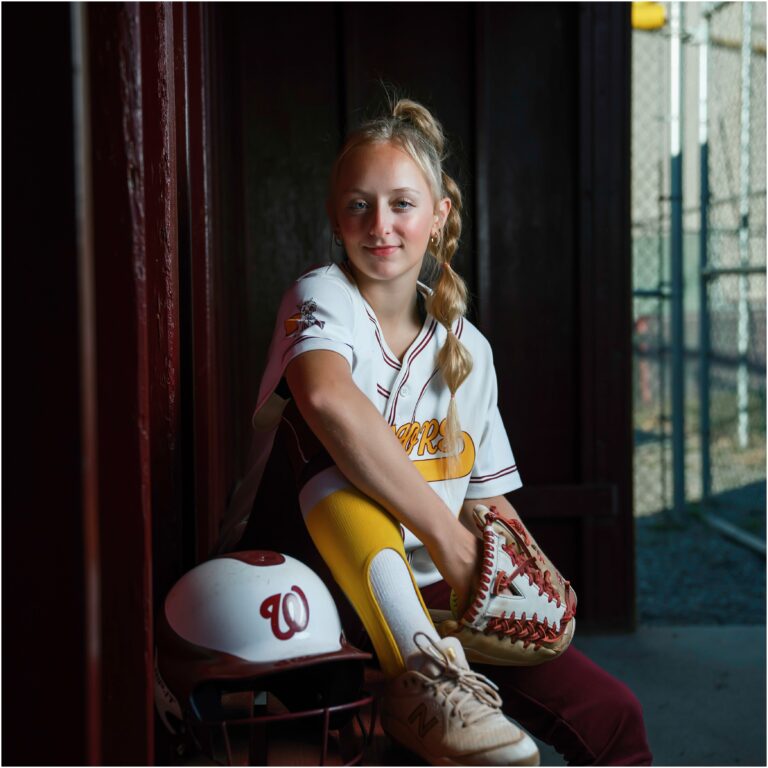 Cle Elum Senior Photographer Spotlight on Ella Singer - marymaletzke.com